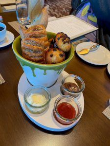 5 Reasons To Love Disney's Riviera Resort | Pixie Dust Fan